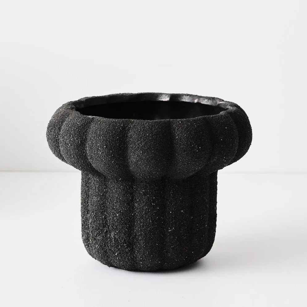 Obsidian Garden Pot — Biku Furniture & Homewares