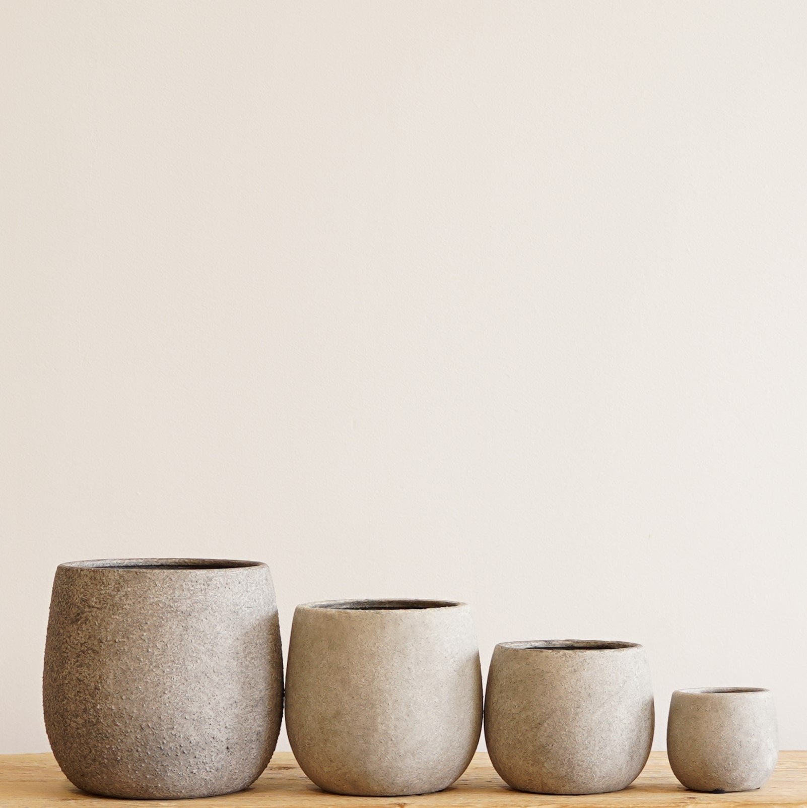 Mateo Ceramic Tub Pot — Biku Furniture & Homewares